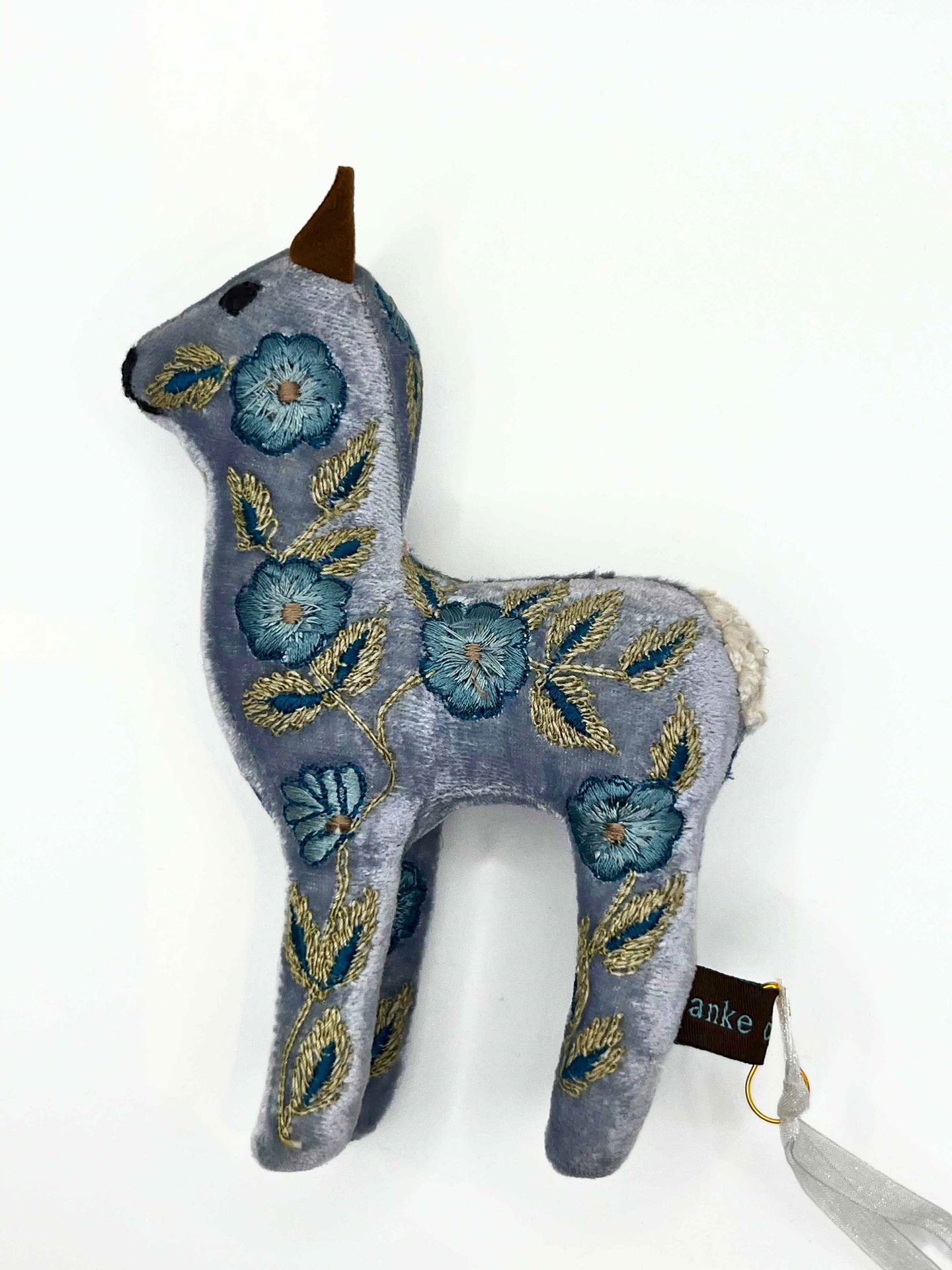Lesbonnes. MOIRA: Heavenly Blue Bambi Mini (SOLD)